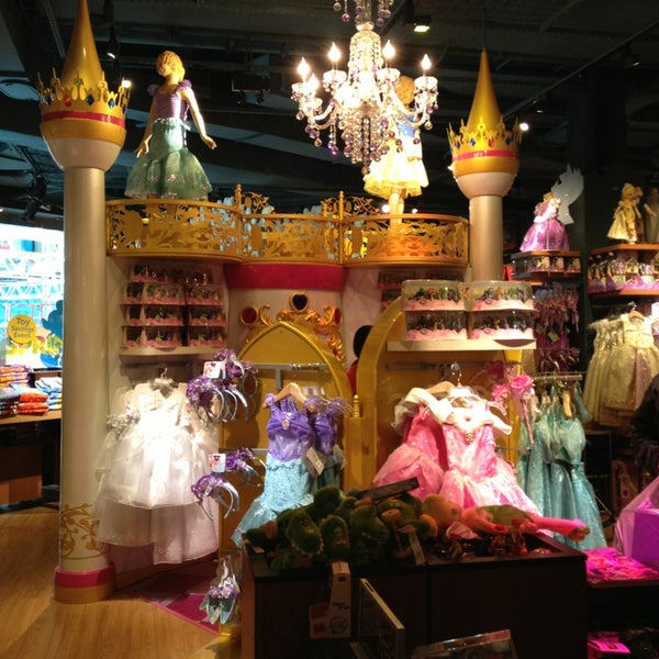 Toronto Mall Disney Store