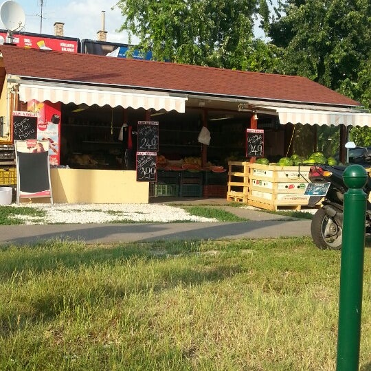 NonStop Zoldseges - Fruit and Vegetable Store in Budapest XIV. kerülete
