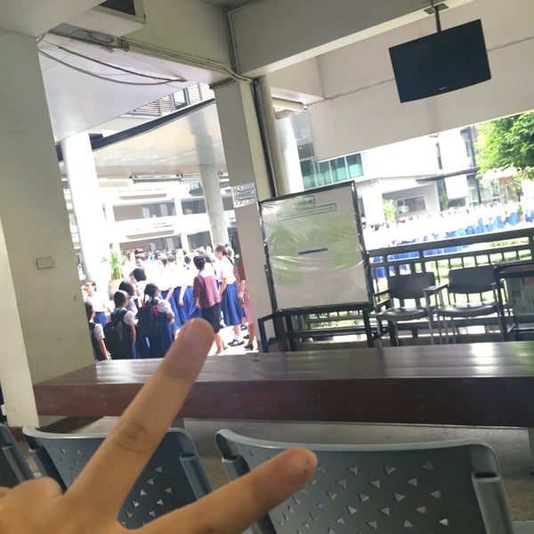 Photos at โรงเรียนราชินี (Rajini School) - School in พระบรมมหาราชวัง
