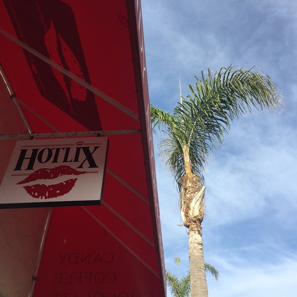 Hotlix Candy Store - Pismo Beach, CA