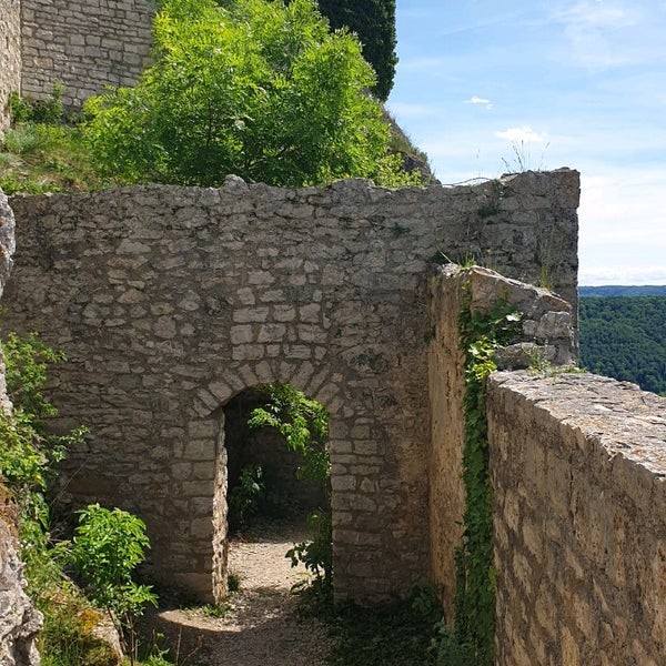 Burg Hohen Neuffen - Castle