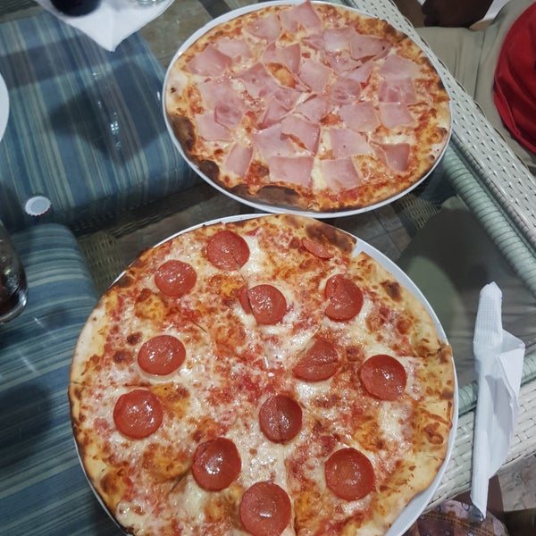 Pizze-riah Wood-fired pizza - Pizzeria in Victoria Island