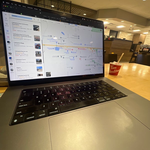 Tim Hortons - Coffee Shop