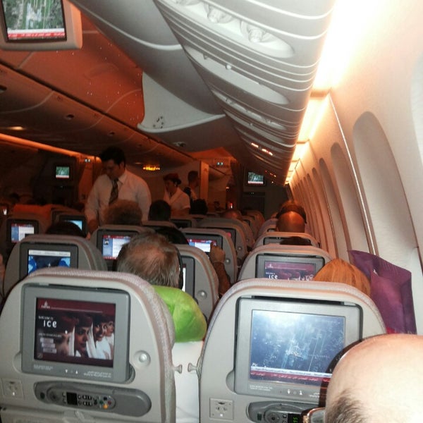 Emirates Flight EK 371 BKK-DXB - Plane in Bang Phli