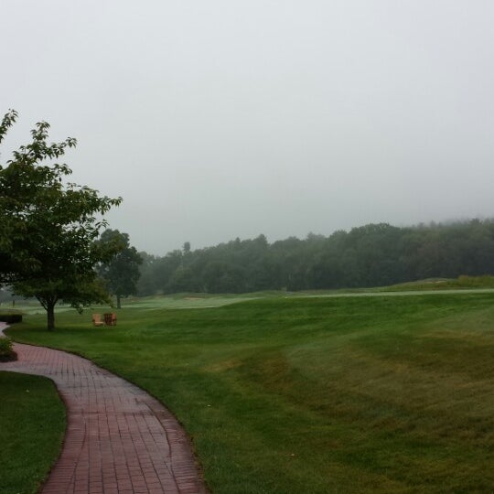 The Ranch Golf Club - Golf Course in Southwick