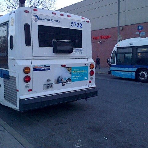 MTA Bx23, Bx29, Q50, Bee Line 45 Pelham Bay - Pelham Bay - Bruckner Blvd