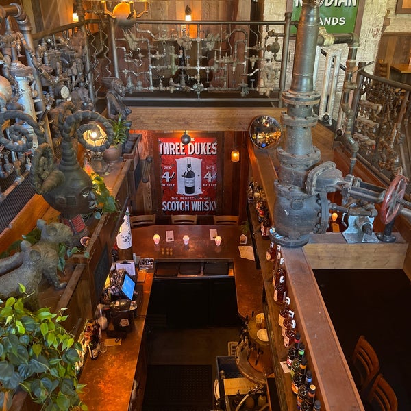 The Boiler Room Bar - Bar