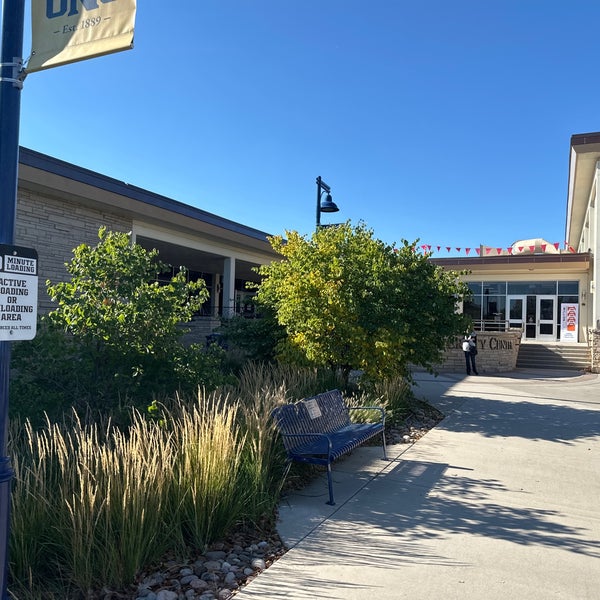 UNC: Computer Commons - Electronics Store