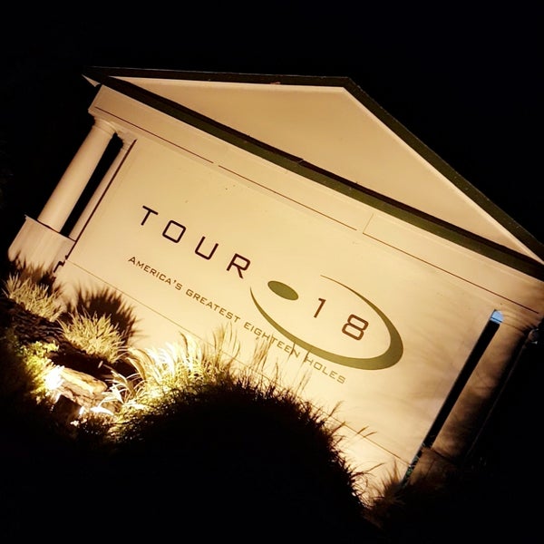 Tour 18 Golf Course - Golf Course