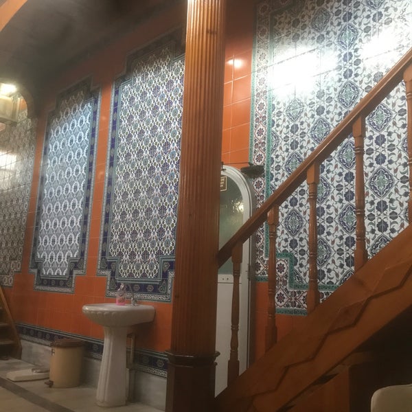 Lazlar Hamamı - 10 tips from 1348 visitors