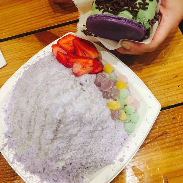 Snow Dragon Shavery - Frozen Yogurt Shop in Chicago