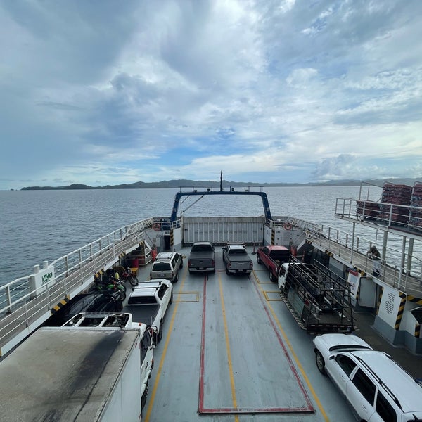 Ferry Coonatramar Puntarenas-Playa Naranjo - 3 tips from 773 visitors