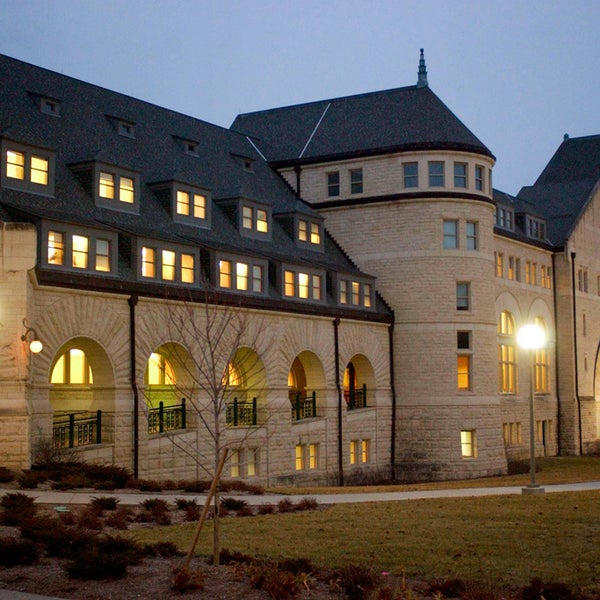 Hale Library - Kansas State University - 29 tips from 1428 visitors