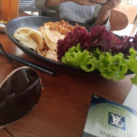 The Farm Bistro & Coffee - Jl. Mrican Baru (Moses Gatotkaca)