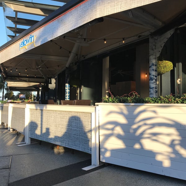 Yellowfin Restaurant & Bar - Seafood Restaurant in Broadbeach
