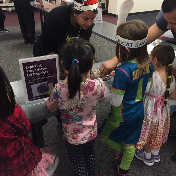 Grapevine Public Library - Library in Grapevine
