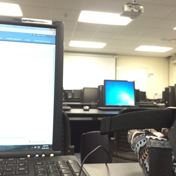 Photos at University of New Haven - Buckman Hall - College Engineering ...