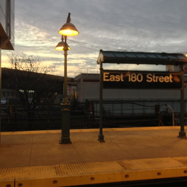 Photos at MTA Subway - E 180th St (2/5) - Van Nest - 22 tips