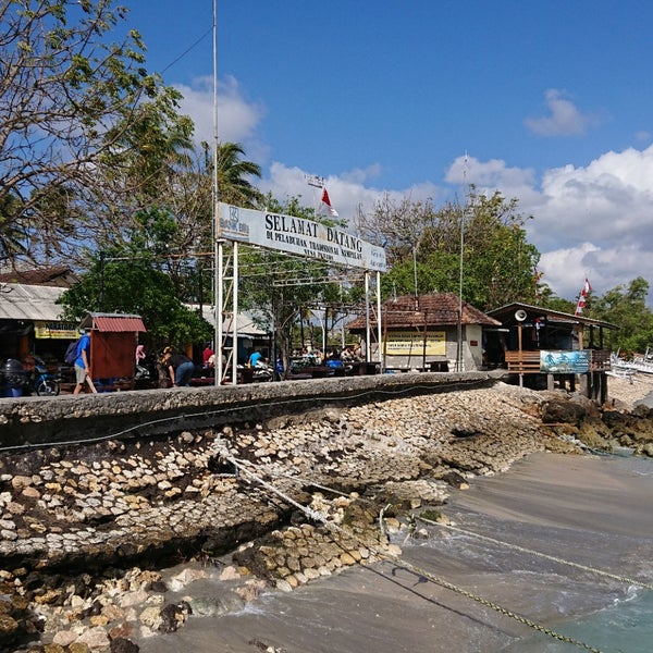 Pelabuhan Tradisional Sampalan Nusa Penida - Port