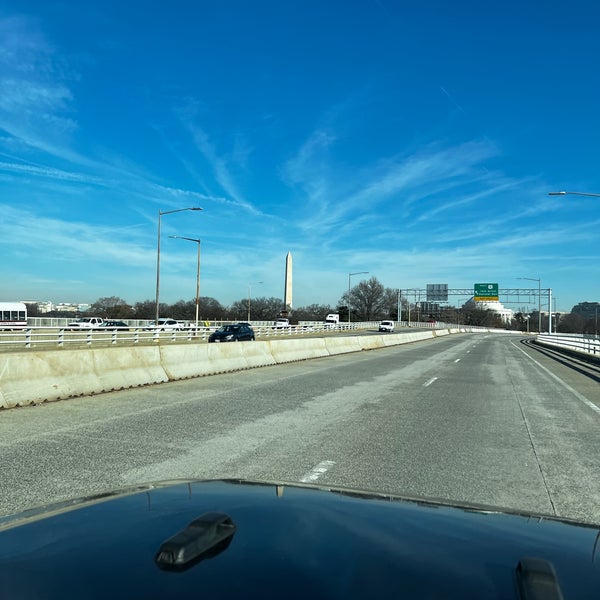 Virginia / DC Border - Border Crossing
