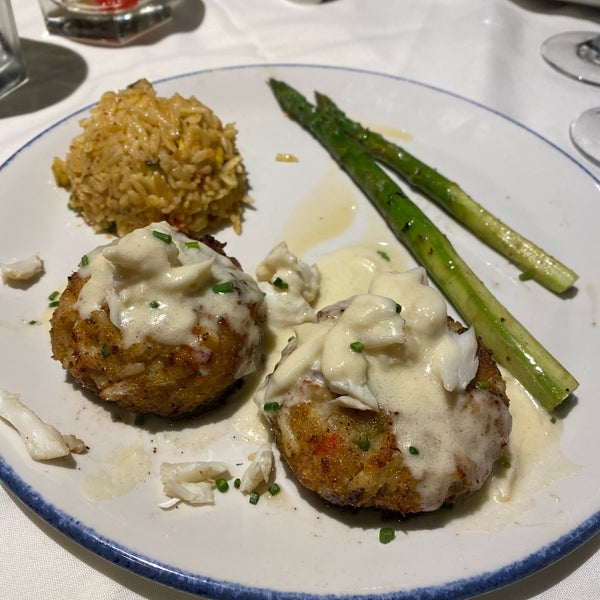 Landry's Seafood House - Seafood Restaurant