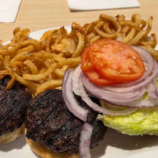 Mister Steer - Ville-Marie - Montréal, QC