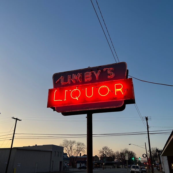 Limby's Tavern - Dover, OH