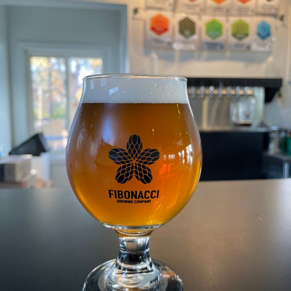 Fibonacci - 1445 Compton Rd