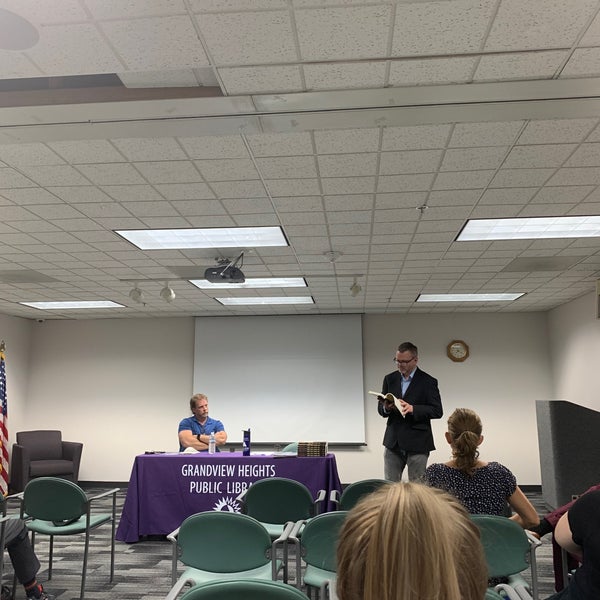 Grandview Heights Public Library - 1685 W 1st Ave