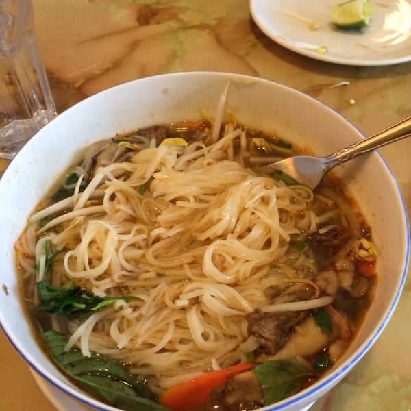 Pho Hut - 10 tips