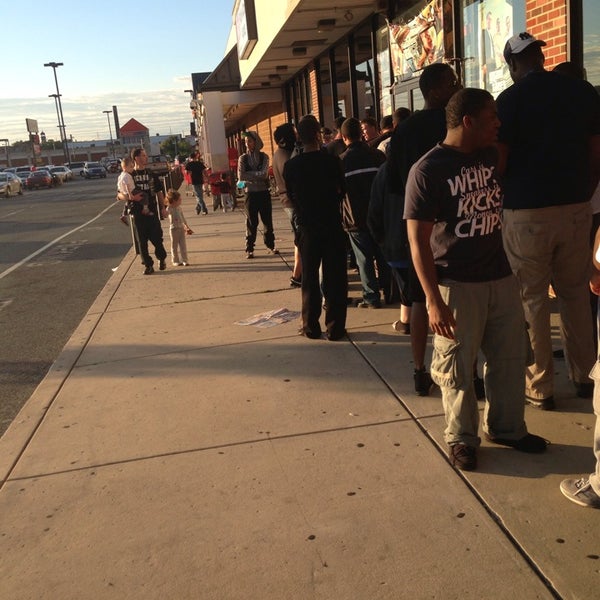 GameStop - Port Richmond - 0 tips