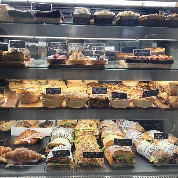 Banneton Bakery 10 tavsiye da foto raflar