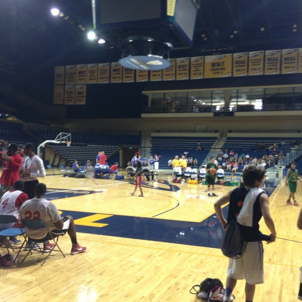 Photos at Savage Arena - 10 tips from 1273 visitors