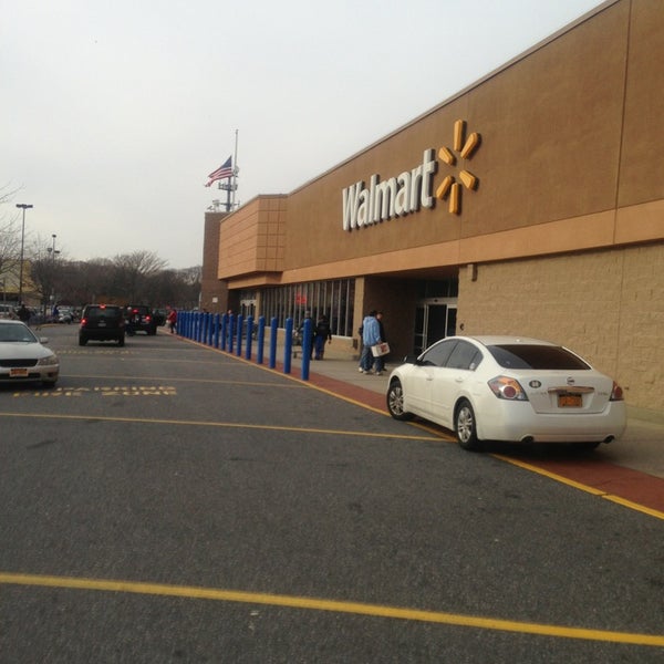 Photos at Walmart - 28 tips from 2056 visitors