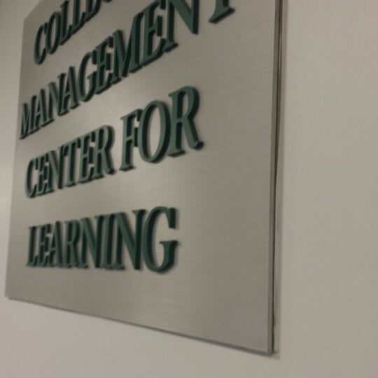 Photos at B. Davis Schwartz Memorial Library - Library in Greenvale