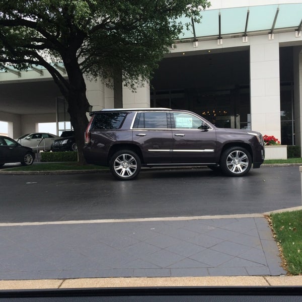 Photos at Sewell Cadillac of Dallas - Car Dealership