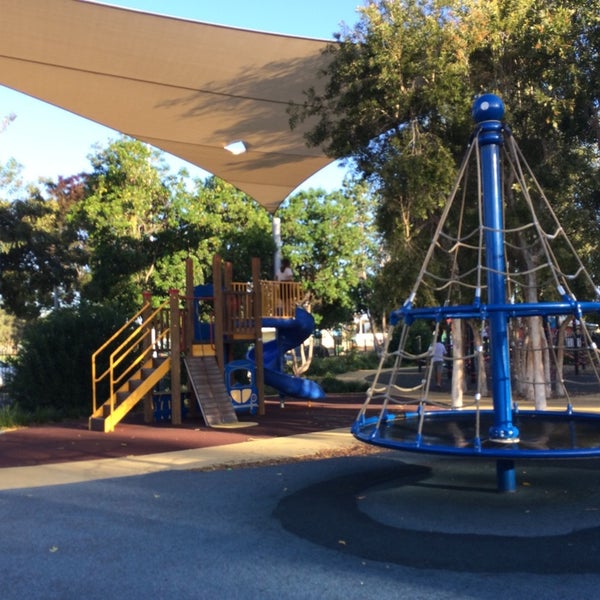 Victoria Park Playground - 1 tip
