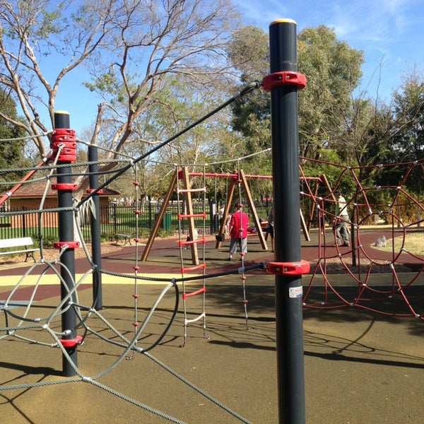 Victoria Park Playground - 1 tip