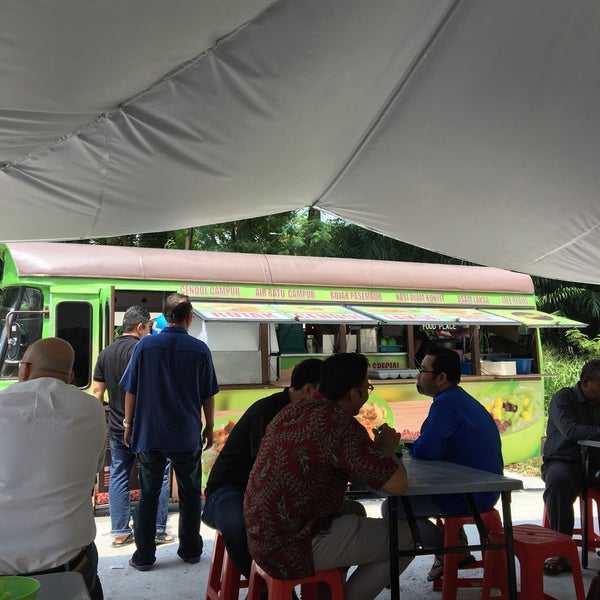 PETRONAS Station - 8 tips from 2048 visitors