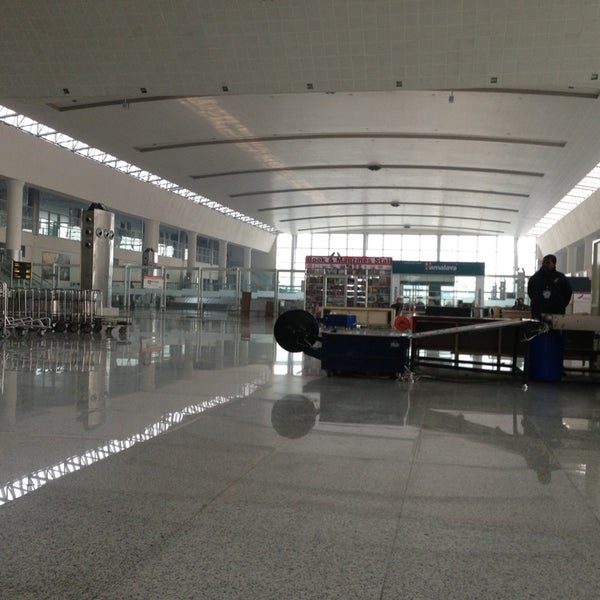 Photos at Lal Bahadur Shastri International Airport Varanasi (VNS ...