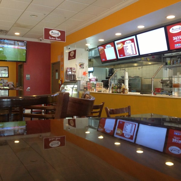 El Arepazo 2 - 4446 Weston Rd