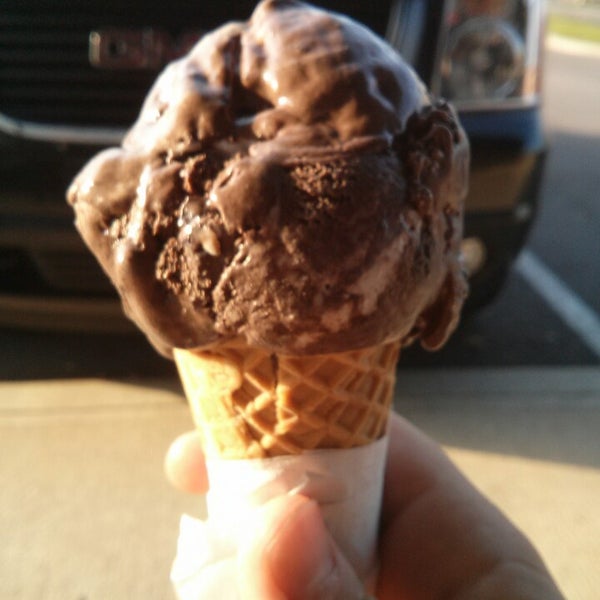 Silver Dipper Ice Cream - 8 tips