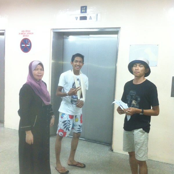 Hentian Bas Putra (Bus Terminal) - 161 tips from 12875 visitors