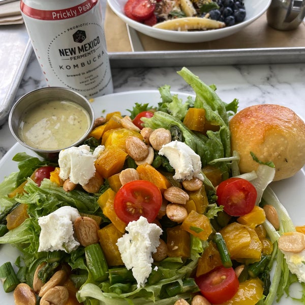 The Grove Cafe & Market - American Restaurant