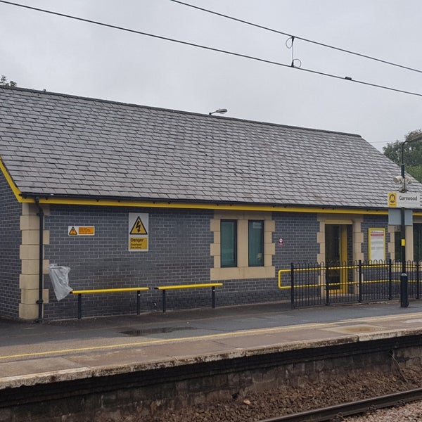 Garswood Railway Station (GSW) - 2 tips from 122 visitors