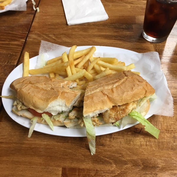 El Pio Pio Cafe - West New York, NJ