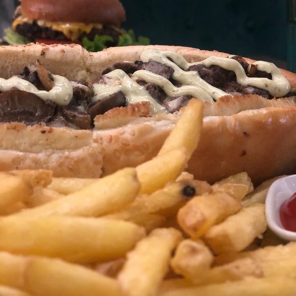 Chef Ron - Comfort Food Restaurant in Vancouver