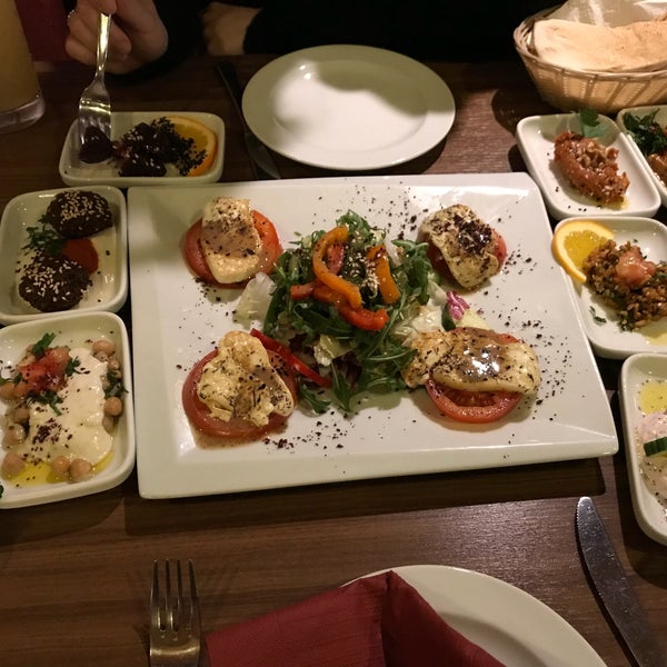 Beiti - Lebanese Restaurant in Winterhude