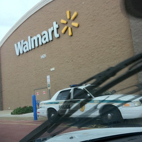 Photos at Walmart Supercenter - Big Box Store in North Miami Beach