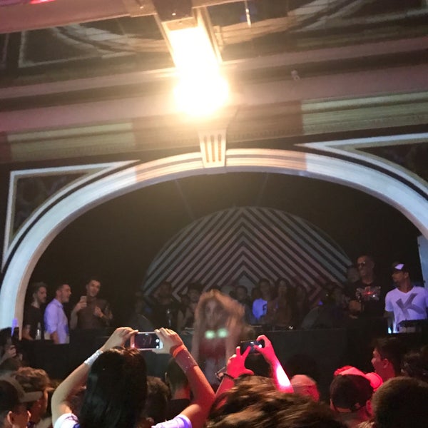 Club 88 - Distrito Leste - 74 tips from 2057 visitors